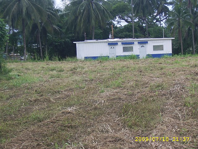 Commercial building For Sale in Bog Walk, St. Catherine Jamaica ...