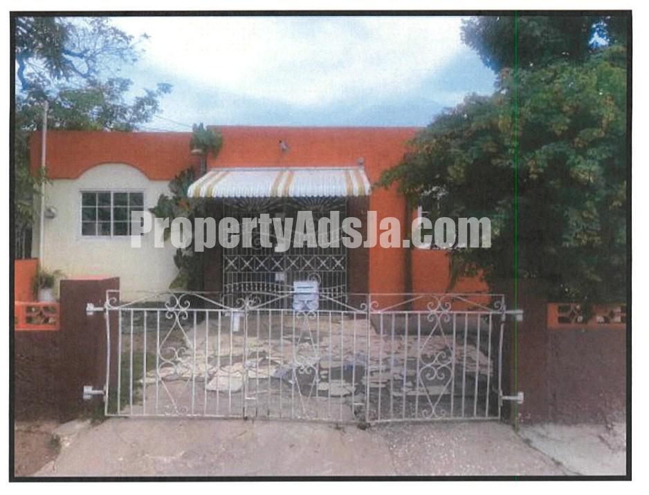 House For Sale in Braeton Portmore, Kingston / St. Andrew Jamaica ...