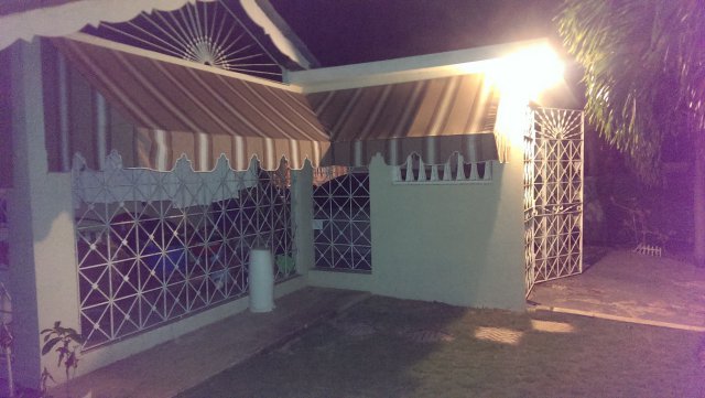 House For Sale in Eltham Acres, St. Catherine Jamaica | PropertyAdsJa.com