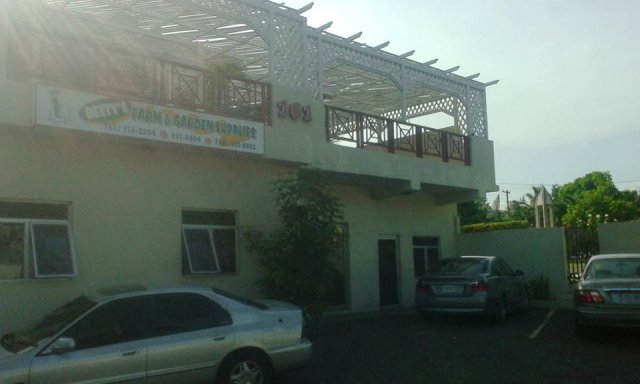 Commercial building For Rent in Constant Spring, Kingston / St. Andrew ...