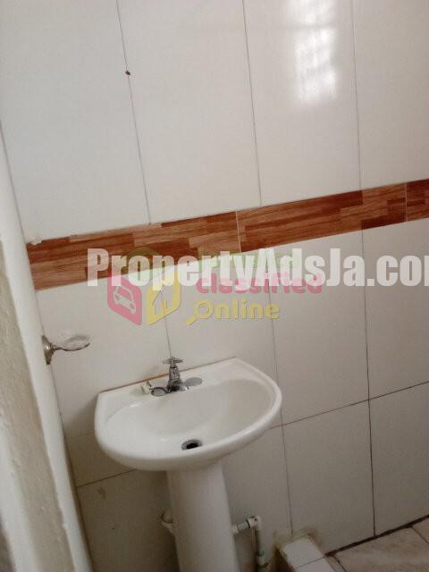Flat For Rent in Braeton Phase, St. Catherine Jamaica | PropertyAdsJa.com