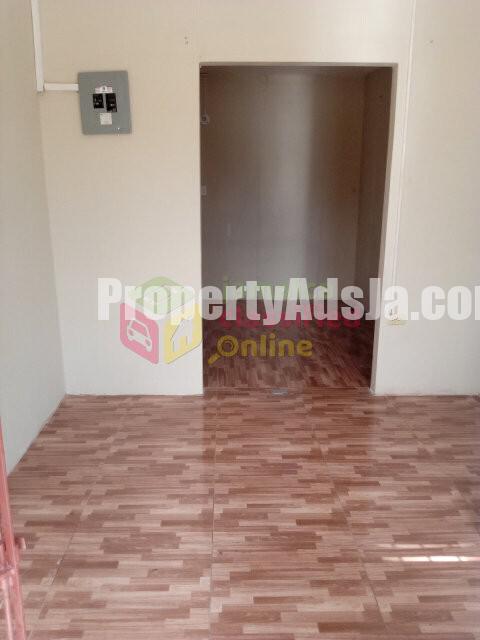 Flat For Rent in Braeton Phase, St. Catherine Jamaica | PropertyAdsJa.com