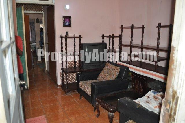 Townhouse For Sale in Bay Farm Road Kgn 11, Kingston / St. Andrew ...