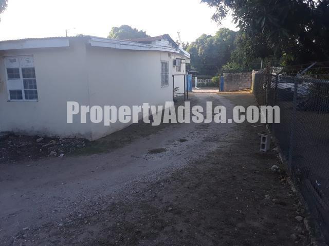 Commercial building For Sale in Kingston 10, Kingston / St. Andrew ...