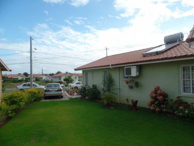 House For Rent in Portmore Country Club, St. Catherine Jamaica ...