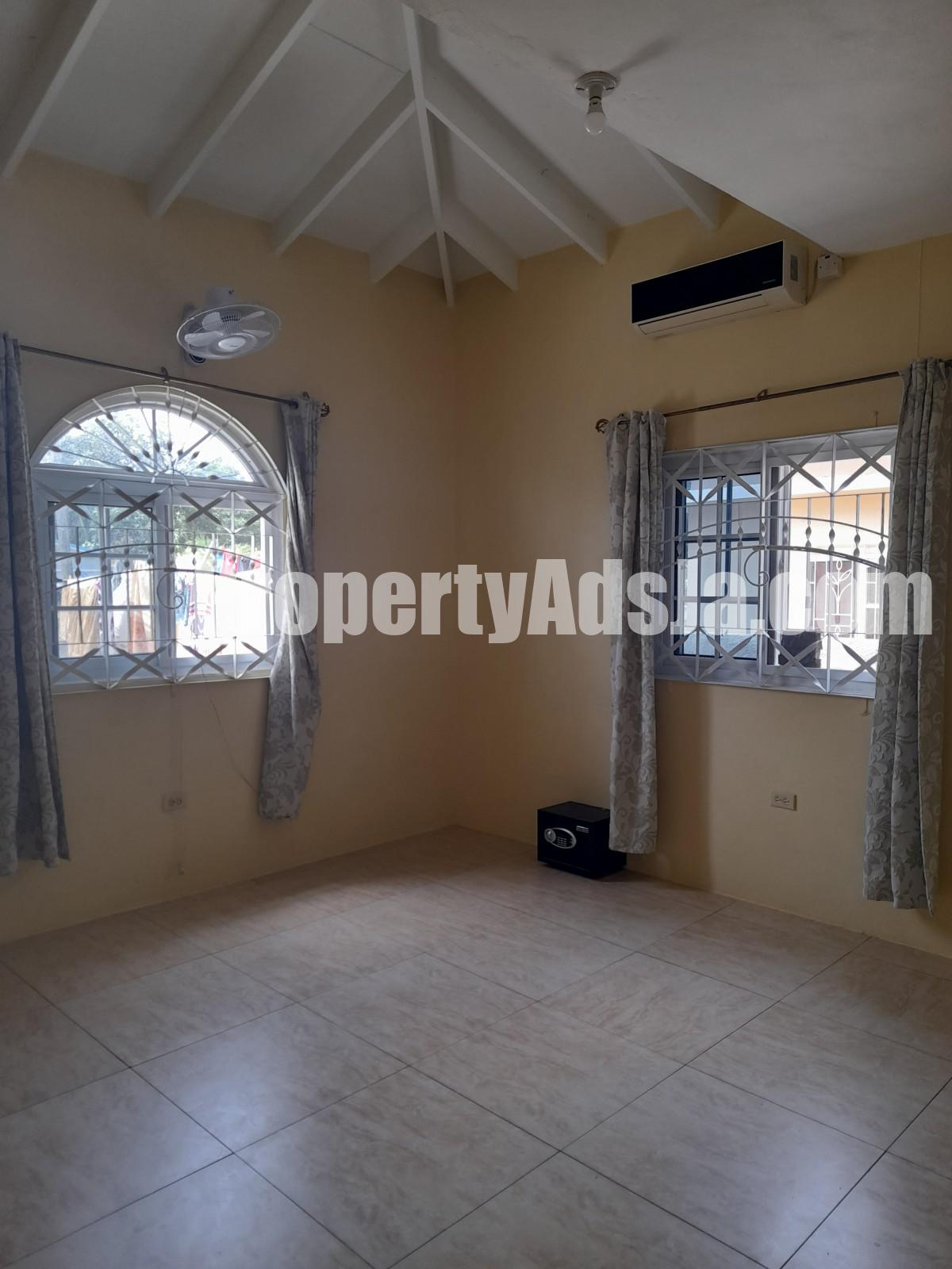 House For Rent in Golden Acres, St. Catherine Jamaica | PropertyAdsJa.com