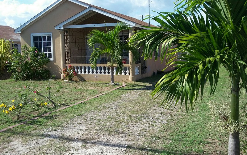 House For Sale in Magil Palm, St. Catherine Jamaica | PropertyAdsJa.com