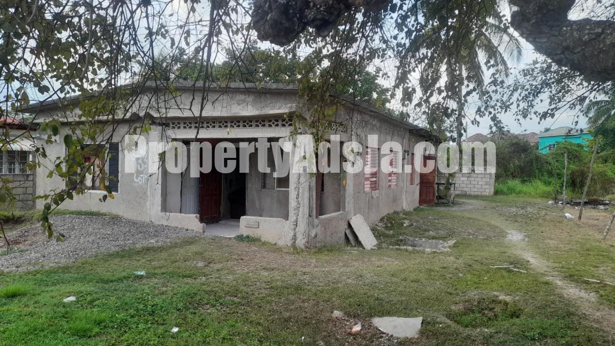 Residential lot For Sale in Willowdene Spanish Town, St. Catherine ...
