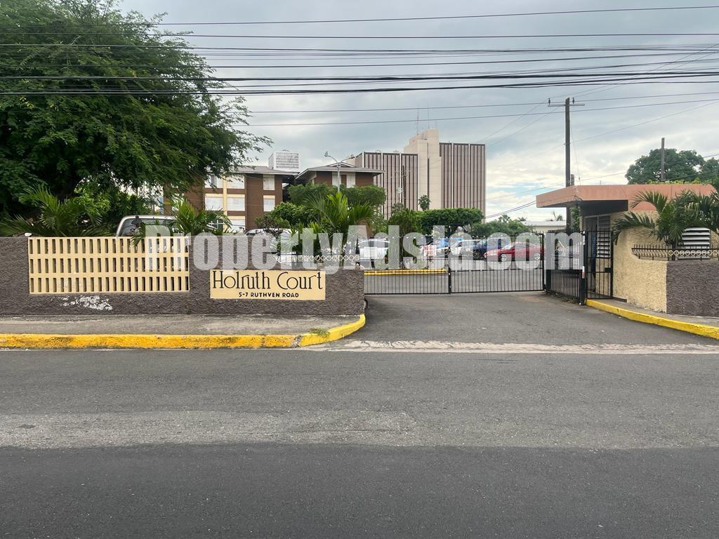 Apartment For Rent in New Kingston, Kingston / St. Andrew Jamaica ...