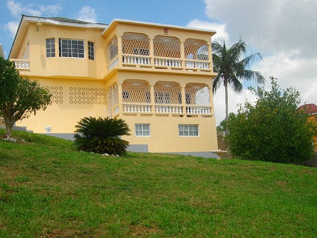 House For Sale in Clifton Mount Nelson, Manchester Jamaica ...