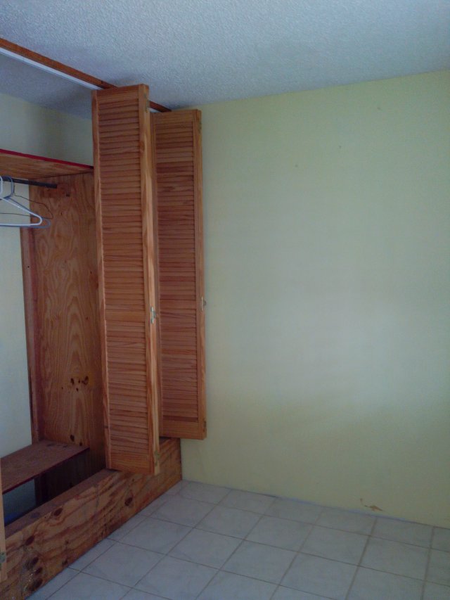 House For Sale in Eltham Acres, St. Catherine Jamaica | PropertyAdsJa.com