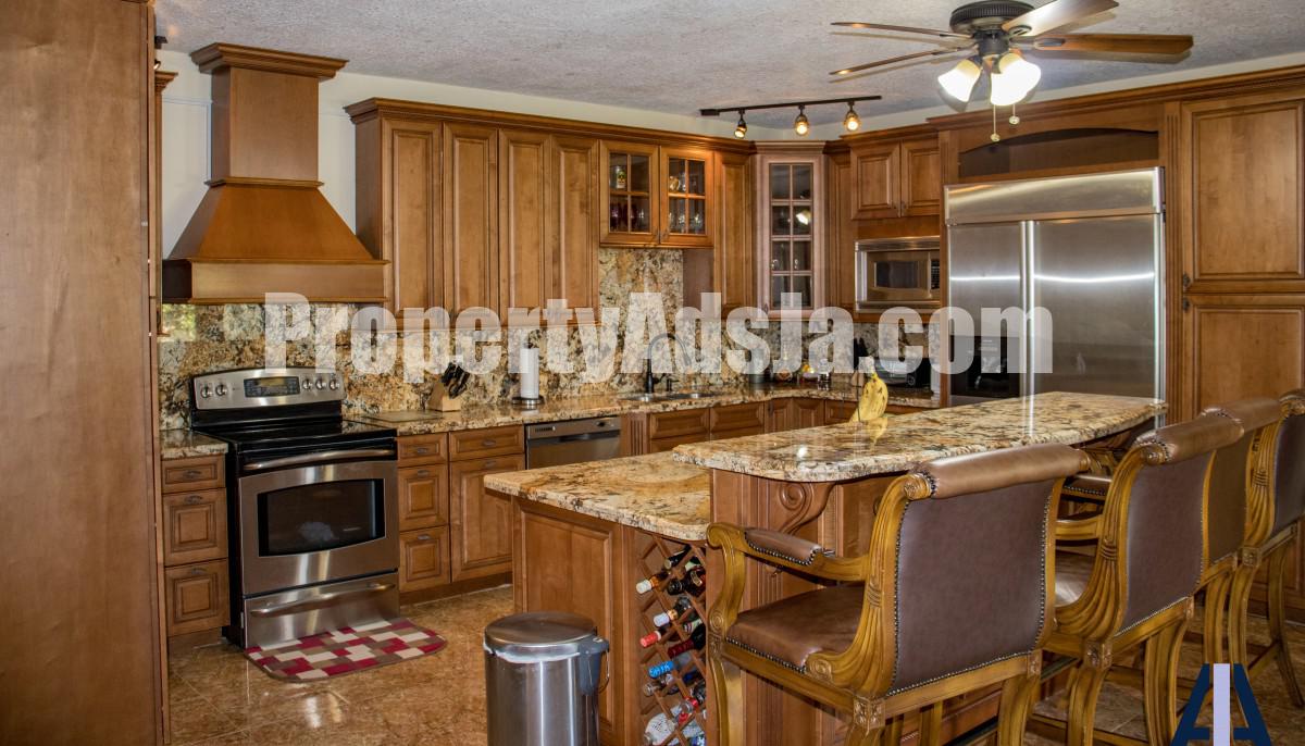 House For Sale in Mount Nelson, Manchester Jamaica | PropertyAdsJa.com