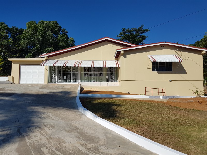 House For Sale in Brumalia, Manchester Jamaica | PropertyAdsJa.com