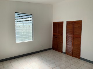 Townhouse For Rent in Constant Spring Road, Kingston / St. Andrew ...