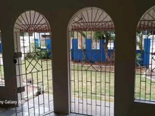 House For Rent in Molynes road, Kingston / St. Andrew Jamaica ...